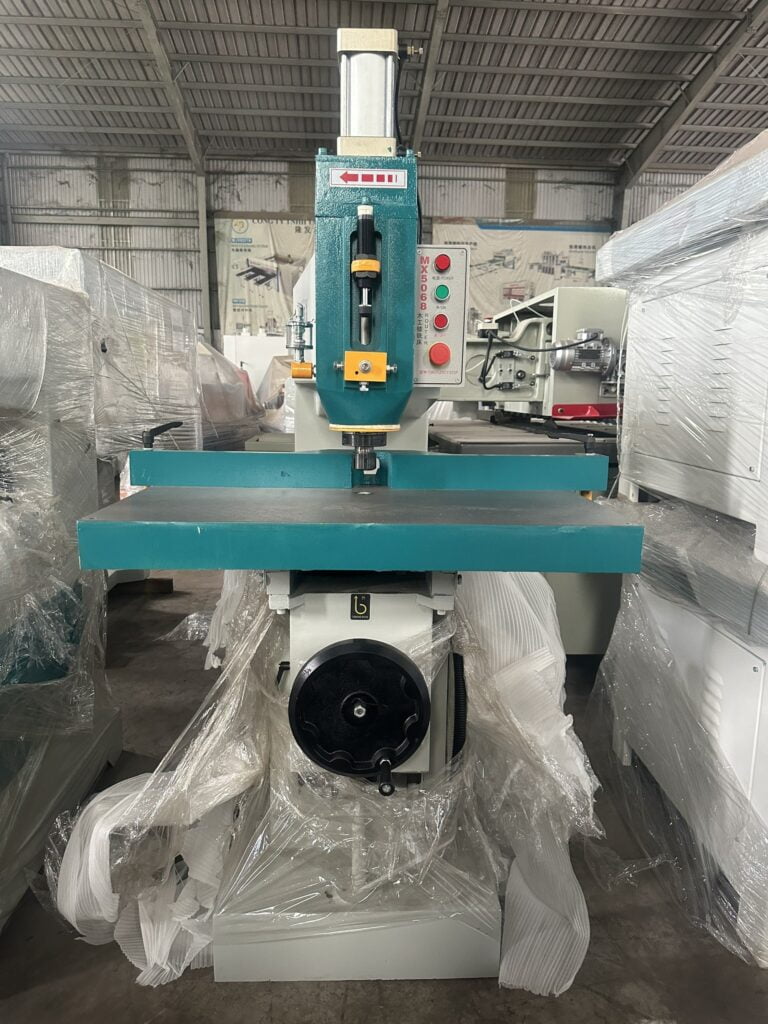 Máy Phay Router Lưỡi Trên – Hiệu Quả Cao Cho Các Xưởng Mộc